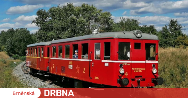 Na zámek do Lednice znovu vyjede Hurvínek a Skaličák. Lidé si za cestu ...
