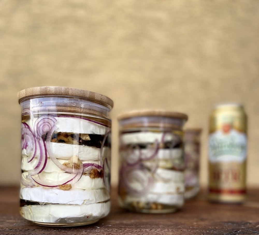 Starobrněnský BITR je správně hořký a dá se skvěle párovat s pokrmy ...