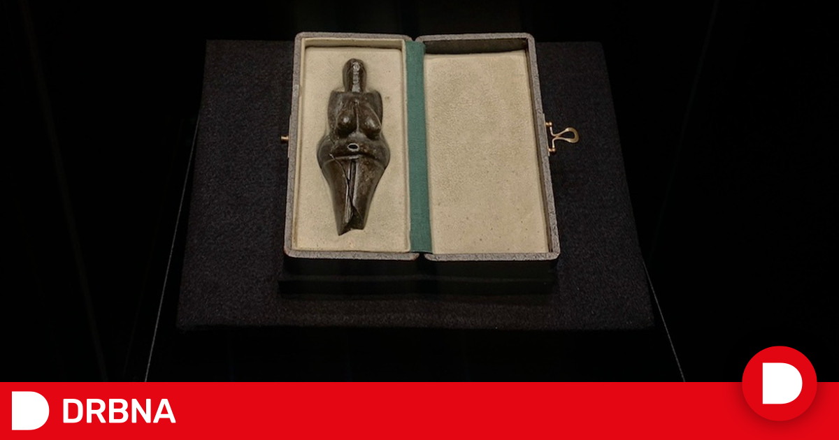 Před sto lety Karel Absolon objevil Věstonickou venuši. Lidé si sošku v ...