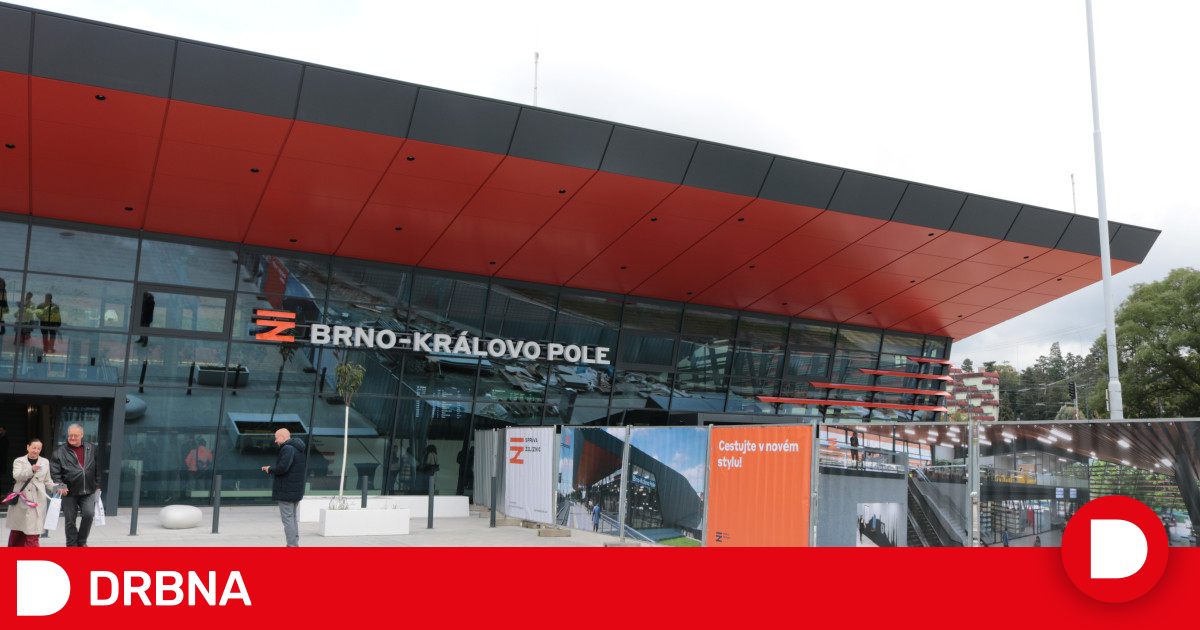 Královo Pole má novou nádražní budovu. Nebyla potřeba, míní někteří ...