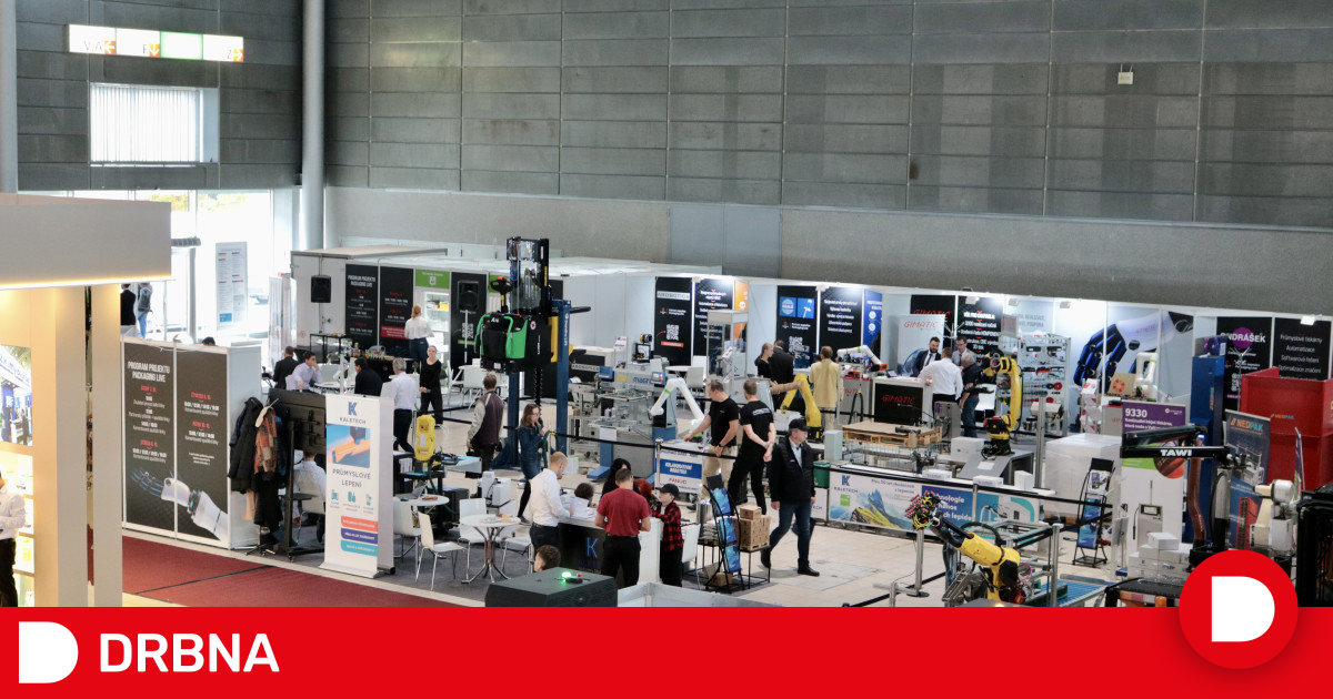 FOTO: Roboti i formule. V Brně pokračuje Mezinárodní strojírenský veletrh